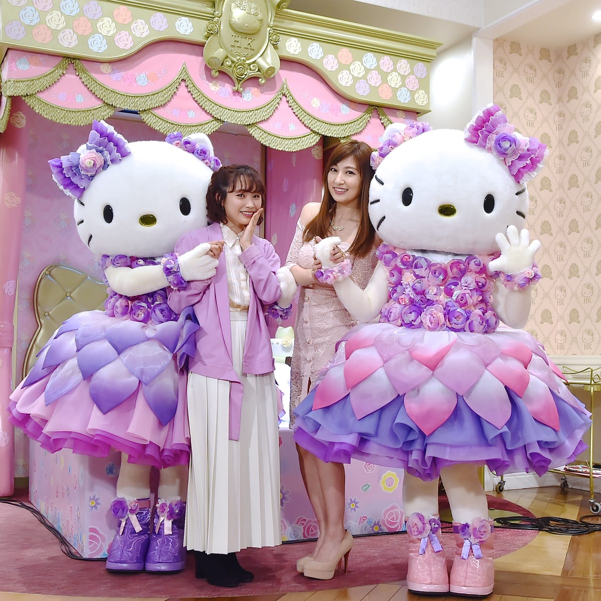 サンリオピューロランド・ハーモニーランドで開催！ハローキティ45周年アニバーサリーイベント | ニコニコニュース