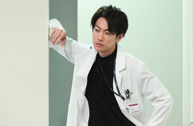 [อันดับ] 10 ดาราชายญี่ปุ่นที่เหมาะกับบทหมอ ปี 2020 - Daisuki Jdrama Plus